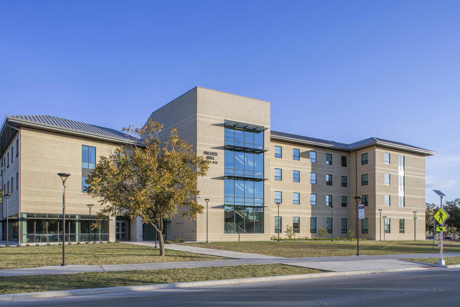 Abilene Christian University Bullock Hall - CORE Construction